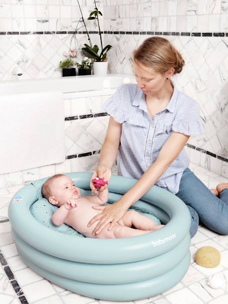 Aufblasbare Babybadewanne auf vertbaudet.ch